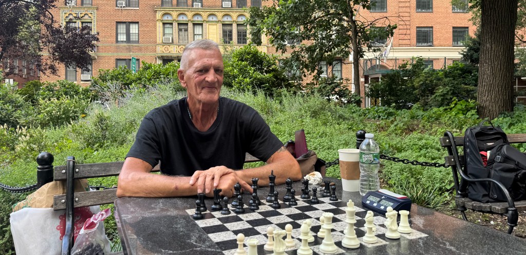 Johnny Chess: The Living Heritage at Washington Square Park – Art Sôlido